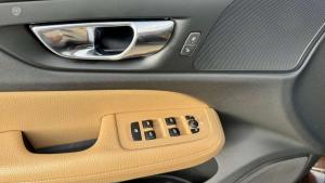 Коричневый Вольво V60 Cross Country 2020 в Вильнюс, объемом двигателя 2.00 л и пробегом 260 тыс. км за 16990 €, фото 15 на AUTOMOTO.COM.LV