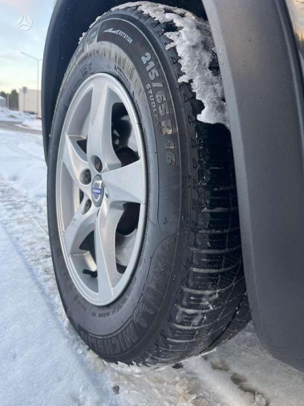 Pelēks Volvo V60 Cross Country 2016 Viļņa, ar dzinēja tilpumu 1.97 L un nobraukumu 244 tūkst. km par 12250 €, foto 11 vietnē AUTOMOTO.COM.LV