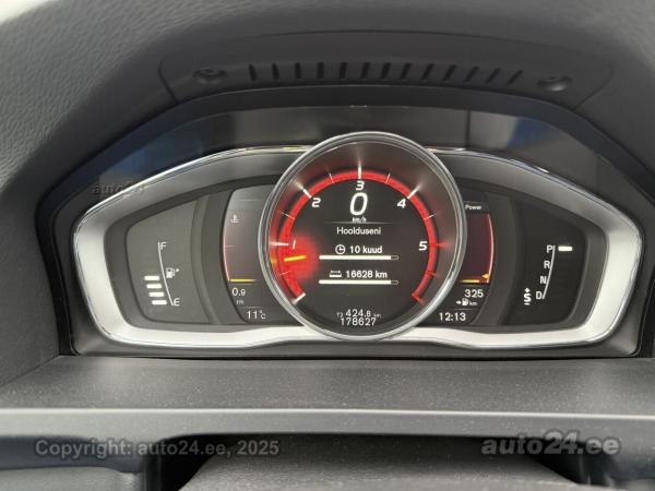 Серый Вольво V60 Cross Country 2017 в Таллин, объемом двигателя 2.40 л и пробегом 178 тыс. км за 16500 €, фото 11 на AUTOMOTO.COM.LV