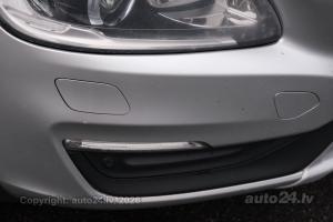 Pelēks Volvo V60 Cross Country 2018 Tallina, ar dzinēja tilpumu 2.00 L un nobraukumu 224 tūkst. km par 12000 €, foto 9 vietnē AUTOMOTO.COM.LV