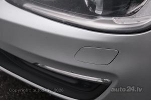 Pelēks Volvo V60 Cross Country 2018 Tallina, ar dzinēja tilpumu 2.00 L un nobraukumu 224 tūkst. km par 12000 €, foto 11 vietnē AUTOMOTO.COM.LV