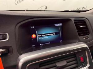 Grey Volvo V60 Cross Country 2018 in Vilnius, with an engine capacity of 1.97 L and mileage of 223 thousand km for 9600 €, photo 19 on AUTOMOTO.COM.LV