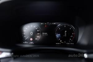 Серый Вольво V60 Cross Country 2019 в Таллин, объемом двигателя 2.00 л и пробегом 130 тыс. км за 24000 €, фото 16 на AUTOMOTO.COM.LV