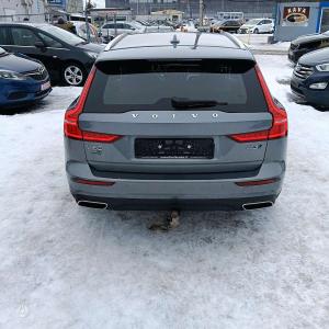 Pelēks Volvo V60 Cross Country 2020 Kauņa, ar dzinēja tilpumu 2.00 L un nobraukumu 241 tūkst. km par 18350 €, foto 3 vietnē AUTOMOTO.COM.LV