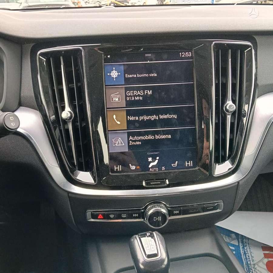Pelēks Volvo V60 Cross Country 2020 Kauņa, ar dzinēja tilpumu 2.00 L un nobraukumu 241 tūkst. km par 18350 €, foto 9 vietnē AUTOMOTO.COM.LV