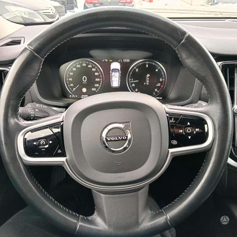 Pelēks Volvo V60 Cross Country 2020 Kauņa, ar dzinēja tilpumu 2.00 L un nobraukumu 241 tūkst. km par 18350 €, foto 11 vietnē AUTOMOTO.COM.LV