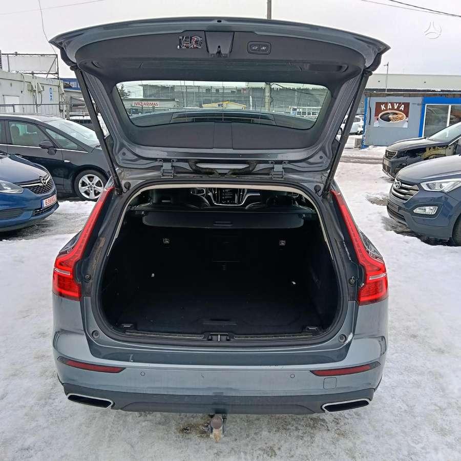 Pelēks Volvo V60 Cross Country 2020 Kauņa, ar dzinēja tilpumu 2.00 L un nobraukumu 241 tūkst. km par 18350 €, foto 14 vietnē AUTOMOTO.COM.LV
