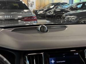 Pelēks Volvo V60 Cross Country 2020 Klaipėda, ar dzinēja tilpumu 1.97 L un nobraukumu 104 tūkst. km par 27950 €, foto 27 vietnē AUTOMOTO.COM.LV