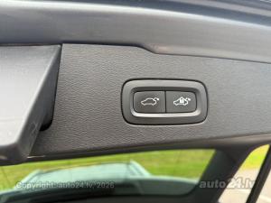 Серый Вольво V60 Cross Country 2020 в Таллин, объемом двигателя 2.00 л и пробегом 142 тыс. км за 26900 €, фото 19 на AUTOMOTO.COM.LV