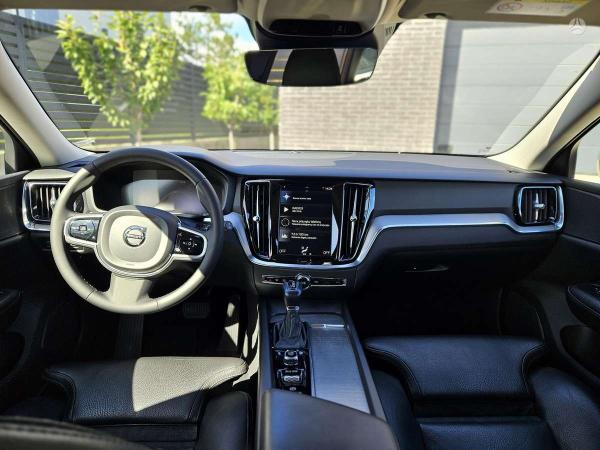 Серый Вольво V60 Cross Country 2020 в Вильнюс, объемом двигателя 1.97 л и пробегом 185 тыс. км за 17900 €, фото 7 на AUTOMOTO.COM.LV