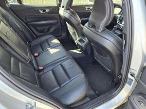 Pelēks Volvo V60 Cross Country 2020 Viļņa, ar dzinēja tilpumu 1.97 L un nobraukumu 185 tūkst. km par 17900 €, foto 11 vietnē AUTOMOTO.COM.LV