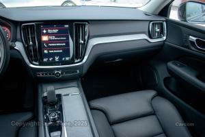 Pelēks Volvo V60 Cross Country 2021 Tallina, ar dzinēja tilpumu 2.00 L un nobraukumu 69 tūkst. km par 32990 €, foto 13 vietnē AUTOMOTO.COM.LV