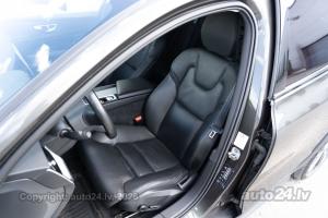 Pelēks Volvo V60 Cross Country 2021 Tallina, ar dzinēja tilpumu 2.00 L un nobraukumu 125 tūkst. km par 29900 €, foto 9 vietnē AUTOMOTO.COM.LV
