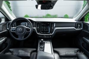 Pelēks Volvo V60 Cross Country 2021 Tallina, ar dzinēja tilpumu 2.00 L un nobraukumu 125 tūkst. km par 29900 €, foto 11 vietnē AUTOMOTO.COM.LV