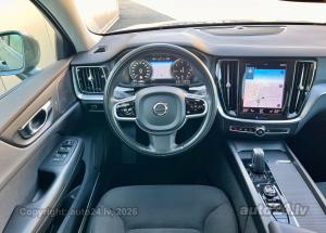 Pelēks Volvo V60 Cross Country 2021 Tallina, ar dzinēja tilpumu 2.00 L un nobraukumu 149 tūkst. km par 23999 €, foto 9 vietnē AUTOMOTO.COM.LV