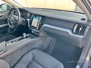 Pelēks Volvo V60 Cross Country 2021 Tallina, ar dzinēja tilpumu 2.00 L un nobraukumu 149 tūkst. km par 23999 €, foto 15 vietnē AUTOMOTO.COM.LV
