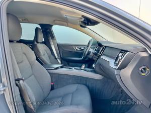 Pelēks Volvo V60 Cross Country 2021 Tallina, ar dzinēja tilpumu 2.00 L un nobraukumu 149 tūkst. km par 23999 €, foto 16 vietnē AUTOMOTO.COM.LV