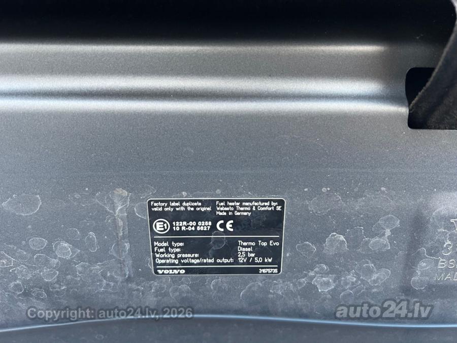 Pelēks Volvo V60 Cross Country 2021 Tallina, ar dzinēja tilpumu 2.00 L un nobraukumu 149 tūkst. km par 23999 €, foto 27 vietnē AUTOMOTO.COM.LV
