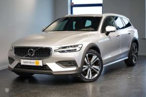 Pelēks Volvo V60 Cross Country 2021 Viļņa, ar dzinēja tilpumu 1.97 L un nobraukumu 175 tūkst. km par 26500 €, foto  vietnē AUTOMOTO.COM.LV