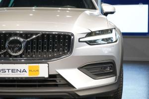 Pelēks Volvo V60 Cross Country 2021 Viļņa, ar dzinēja tilpumu 1.97 L un nobraukumu 175 tūkst. km par 26500 €, foto 6 vietnē AUTOMOTO.COM.LV