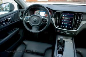 Pelēks Volvo V60 Cross Country 2022 Tallina, ar dzinēja tilpumu 2.00 L un nobraukumu 127 tūkst. km par 33990 €, foto 3 vietnē AUTOMOTO.COM.LV