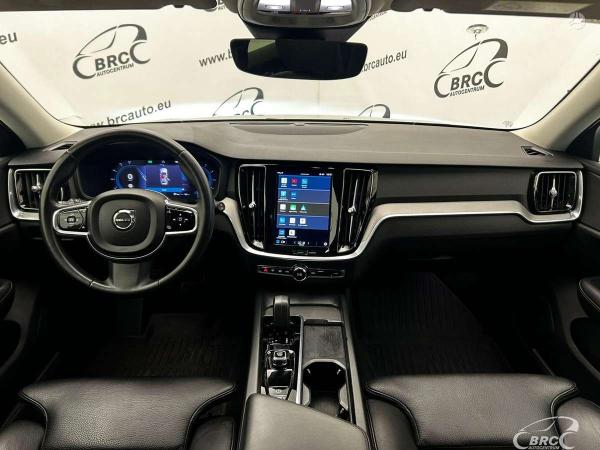 Серый Вольво V60 Cross Country 2023 в Вильнюс, объемом двигателя 1.97 л и пробегом 173 тыс. км за 24900 €, фото 4 на AUTOMOTO.COM.LV