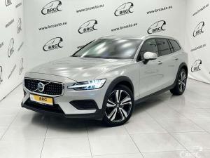 Pelēks Volvo V60 Cross Country 2023 Viļņa, ar dzinēja tilpumu 1.97 L un nobraukumu 173 tūkst. km par 23900 €, foto  vietnē AUTOMOTO.COM.LV