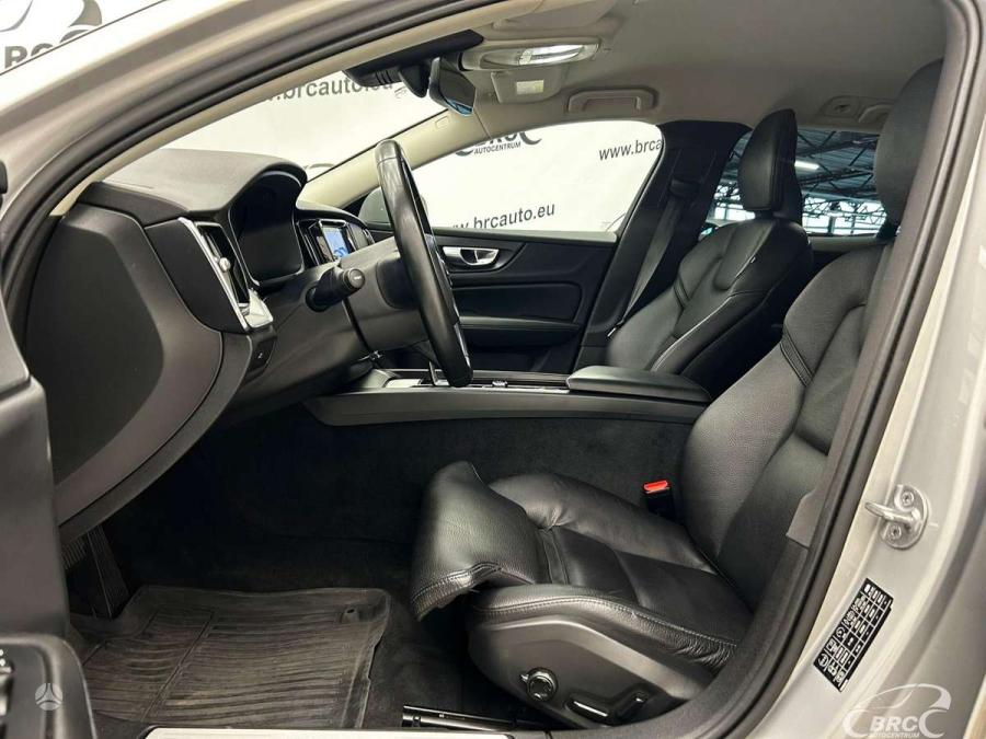 Pelēks Volvo V60 Cross Country 2023 Viļņa, ar dzinēja tilpumu 1.97 L un nobraukumu 173 tūkst. km par 23900 €, foto 6 vietnē AUTOMOTO.COM.LV