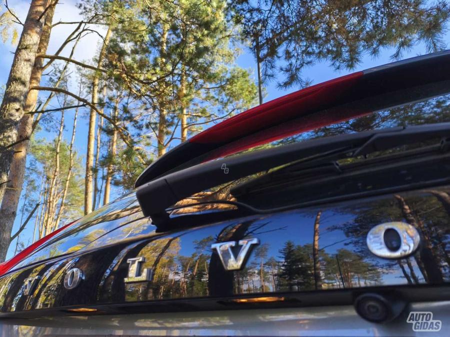 Volvo V60 Cross Country 2018 in Utena, with an engine capacity of 2.00 L and mileage of 223 thousand km for 12900 €, photo 15 on AUTOMOTO.COM.LV