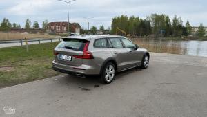 Вольво V60 Cross Country 2019 в Вильнюс, объемом двигателя 2.00 л и пробегом 122 тыс. км за 24999 €, фото 3 на AUTOMOTO.COM.LV