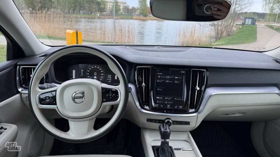 Вольво V60 Cross Country 2019 в Вильнюс, объемом двигателя 2.00 л и пробегом 122 тыс. км за 24999 €, фото 4 на AUTOMOTO.COM.LV