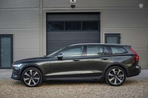 Volvo V60 Cross Country 2021 in Kaunas, with an engine capacity of 1.97 L and mileage of 198 thousand km for 24550 €, photo 6 on AUTOMOTO.COM.LV