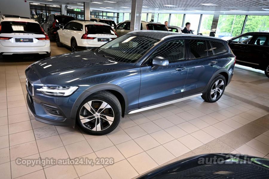 Volvo V60 Cross Country 2022 Tallina, ar dzinēja tilpumu 1.97 L un nobraukumu 79 tūkst. km par 32900 €, foto 7 vietnē AUTOMOTO.COM.LV