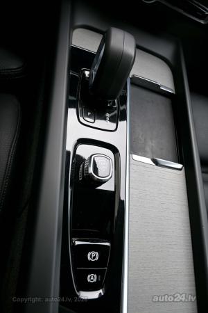 Volvo V60 Cross Country 2022 Tallina, ar dzinēja tilpumu 1.97 L un nobraukumu 79 tūkst. km par 32900 €, foto 19 vietnē AUTOMOTO.COM.LV