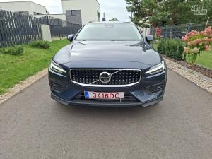Volvo V60 Cross Country 2024 Viļņa, ar dzinēja tilpumu 2.00 L un nobraukumu 16 tūkst. km par 39000 €, foto 4 vietnē AUTOMOTO.COM.LV