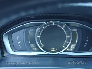 Balts Volvo V60 Cross Country 2015 Tallina, ar dzinēja tilpumu 2.40 L un nobraukumu 186 tūkst. km par 12600 €, foto 12 vietnē AUTOMOTO.COM.LV
