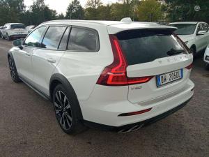 Balts Volvo V60 Cross Country 2019 Panevēža, ar dzinēja tilpumu 1.97 L un nobraukumu 282 tūkst. km par 12900 €, foto 10 vietnē AUTOMOTO.COM.LV