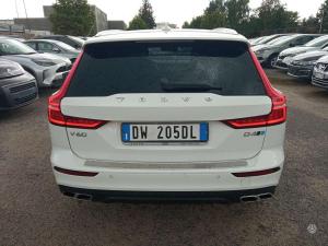 Balts Volvo V60 Cross Country 2019 Panevēža, ar dzinēja tilpumu 1.97 L un nobraukumu 282 tūkst. km par 12900 €, foto 11 vietnē AUTOMOTO.COM.LV