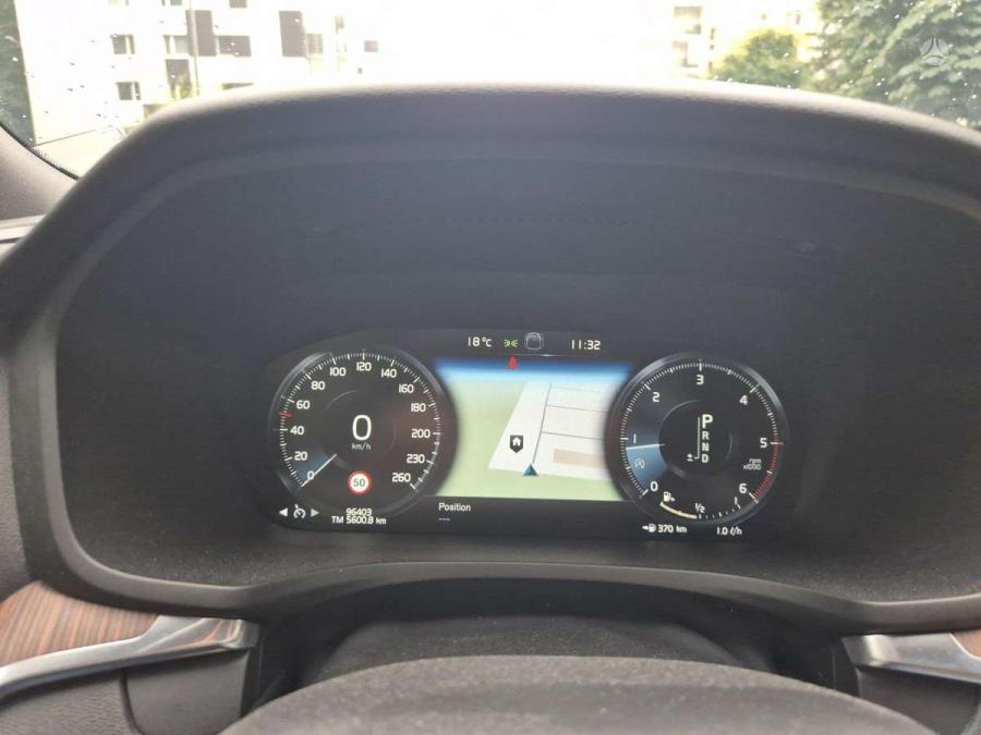 Белый Вольво V60 Cross Country 2020 в Клайпеда, объемом двигателя 1.97 л и пробегом 96 тыс. км за 25000 €, фото 22 на AUTOMOTO.COM.LV