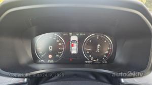 Белый Вольво V60 Cross Country 2020 в Таллин, объемом двигателя 2.00 л и пробегом 206 тыс. км за 18490 €, фото 25 на AUTOMOTO.COM.LV