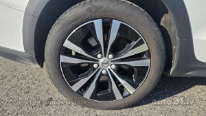 Белый Вольво V60 Cross Country 2020 в Таллин, объемом двигателя 2.00 л и пробегом 206 тыс. км за 18490 €, фото 28 на AUTOMOTO.COM.LV