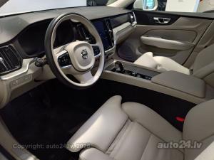 Белый Вольво V60 Cross Country 2021 в Таллин, объемом двигателя 2.00 л и пробегом 165 тыс. км за 24990 €, фото 7 на AUTOMOTO.COM.LV