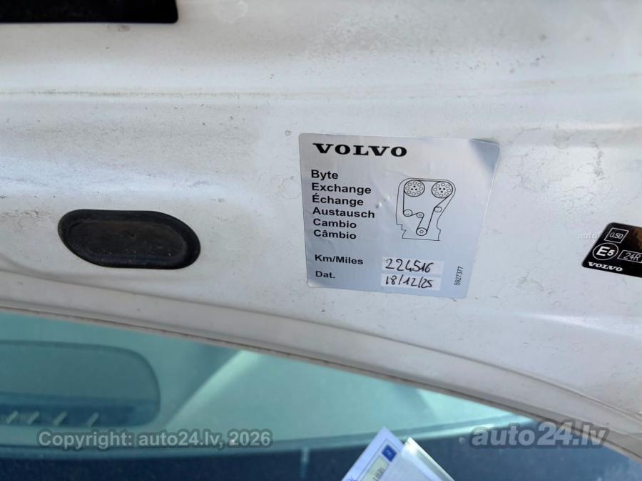 Balts Volvo V60 Cross Country 2023 Tallina, ar dzinēja tilpumu 2.00 L un nobraukumu 225 tūkst. km par 23900 €, foto 11 vietnē AUTOMOTO.COM.LV