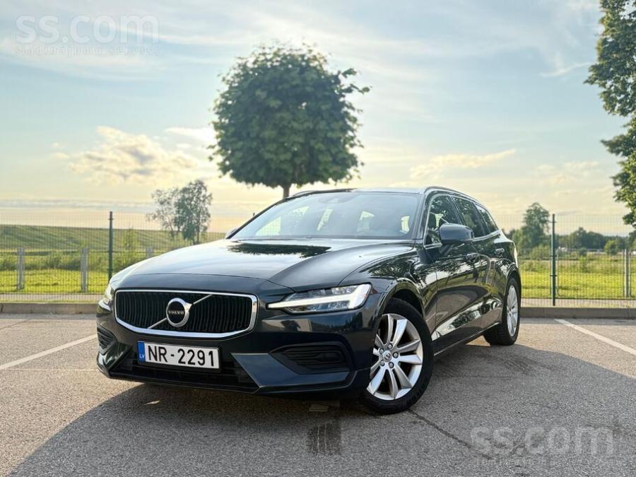 Zaļš Volvo V60 2019 Rīga, ar dzinēja tilpumu 2.00 L un nobraukumu 238 tūkst. km par 16500 €, foto 1 vietnē AUTOMOTO.COM.LV