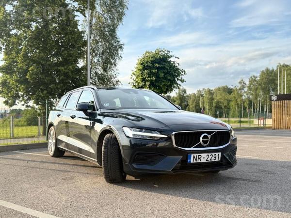 Zaļš Volvo V60 2019 Rīga, ar dzinēja tilpumu 2.00 L un nobraukumu 238 tūkst. km par 16500 €, foto 2 vietnē AUTOMOTO.COM.LV