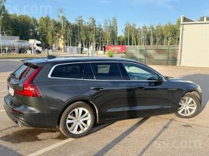 Zaļš Volvo V60 2019 Rīga, ar dzinēja tilpumu 2.00 L un nobraukumu 238 tūkst. km par 16500 €, foto 4 vietnē AUTOMOTO.COM.LV