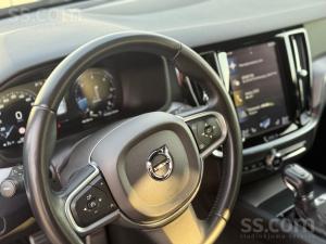 Zaļš Volvo V60 2019 Rīga, ar dzinēja tilpumu 2.00 L un nobraukumu 238 tūkst. km par 16500 €, foto 9 vietnē AUTOMOTO.COM.LV