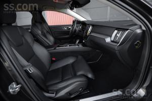 Zaļš Volvo V60 2019 Jelgava, ar dzinēja tilpumu 2.00 L un nobraukumu 0 tūkst. km par 18950 €, foto 11 vietnē AUTOMOTO.COM.LV