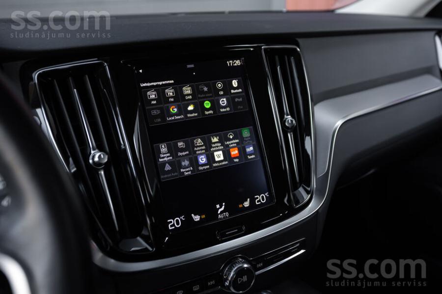 Zaļš Volvo V60 2019 Jelgava, ar dzinēja tilpumu 2.00 L un nobraukumu 0 tūkst. km par 18950 €, foto 23 vietnē AUTOMOTO.COM.LV
