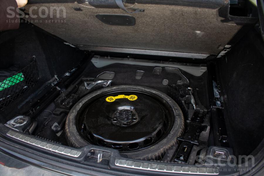Zaļš Volvo V60 2020 Rīga, ar dzinēja tilpumu 2.00 L un nobraukumu 190 tūkst. km par 19500 €, foto 7 vietnē AUTOMOTO.COM.LV
